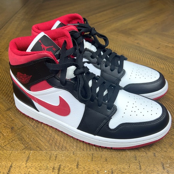 Jordan | Shoes | Air Jordan Mid Shoes Mens 85 Black Gym Red Black Toe ...